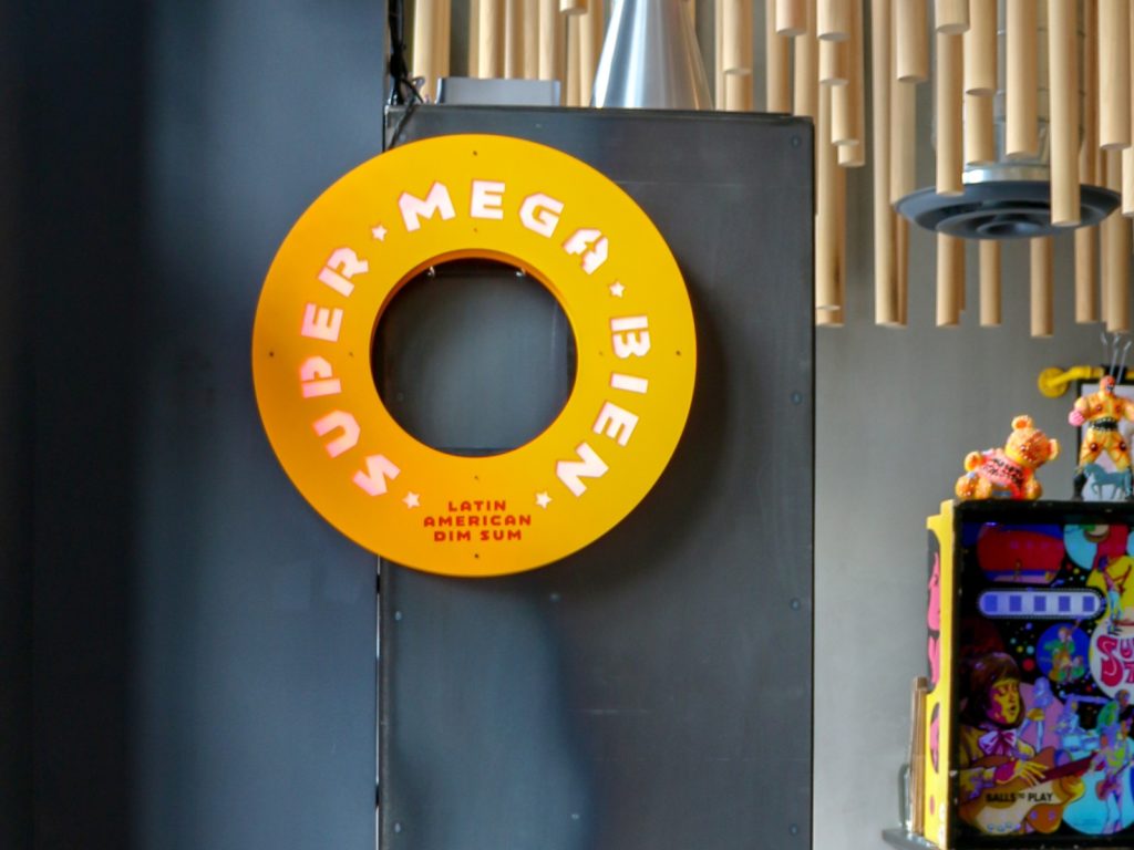 Super Mega Bien – MATTER